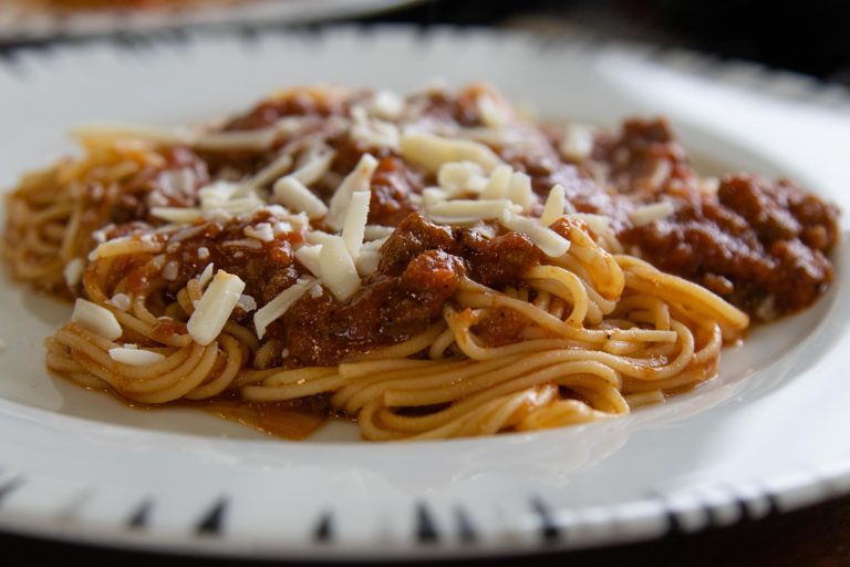 Simple Spaghetti - A Basic and Easy Recipe - Small Town Scratch