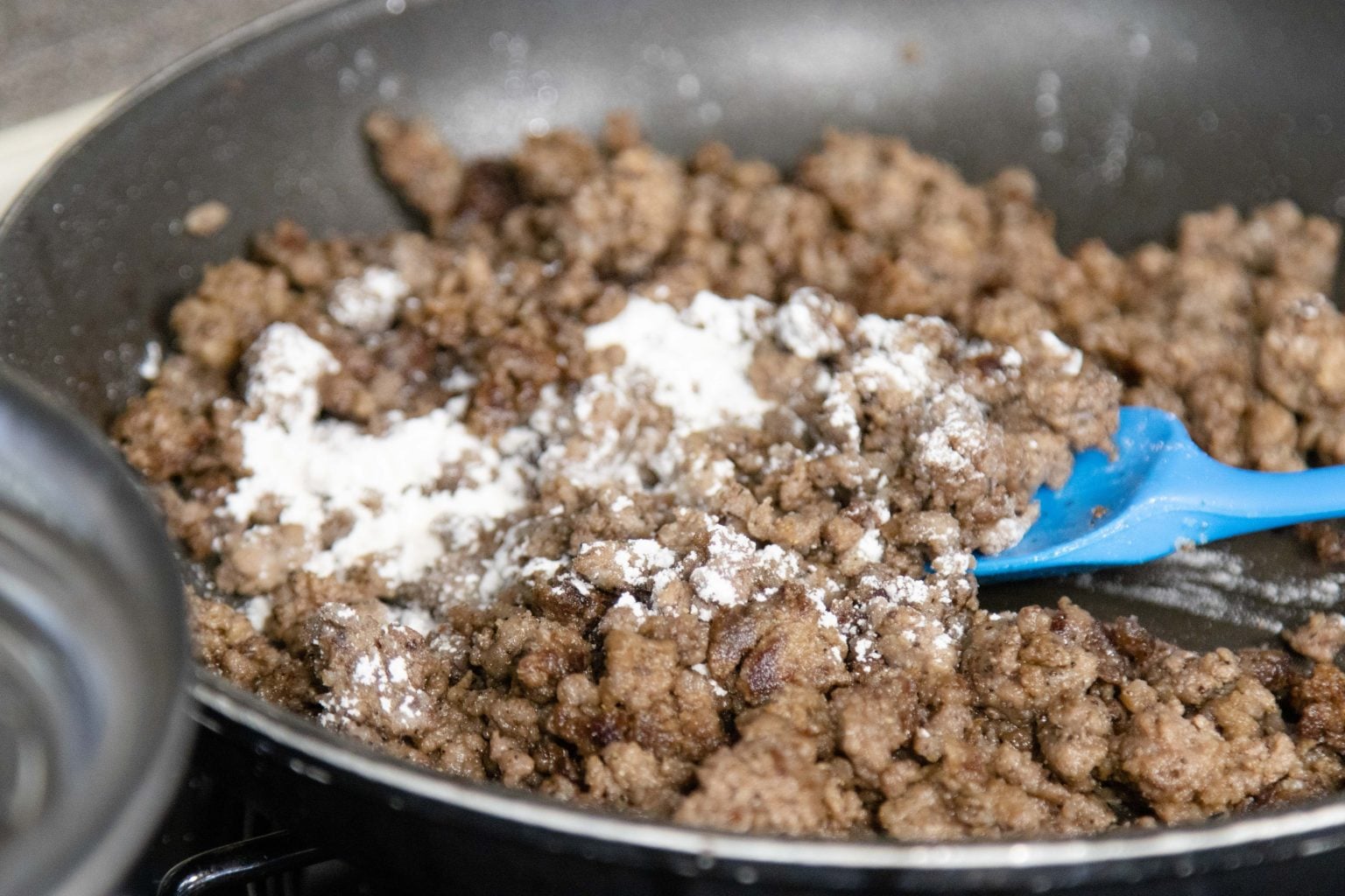 Easy Hamburger Gravy - Classic Mennonite Recipe - Small Town Scratch