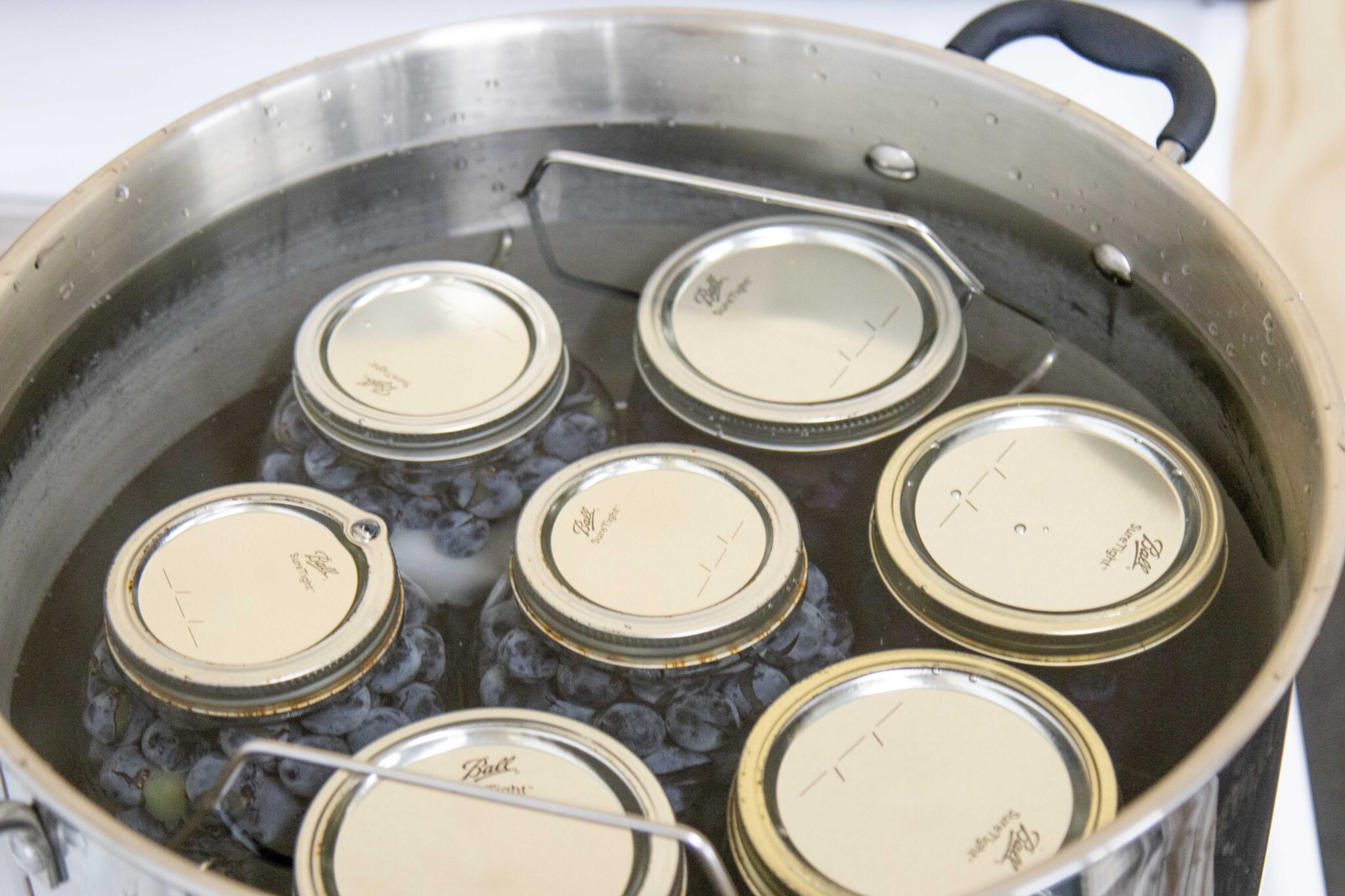 Canning Grape Juice Concentrate (to make Grape Juice) - Small Town Scratch